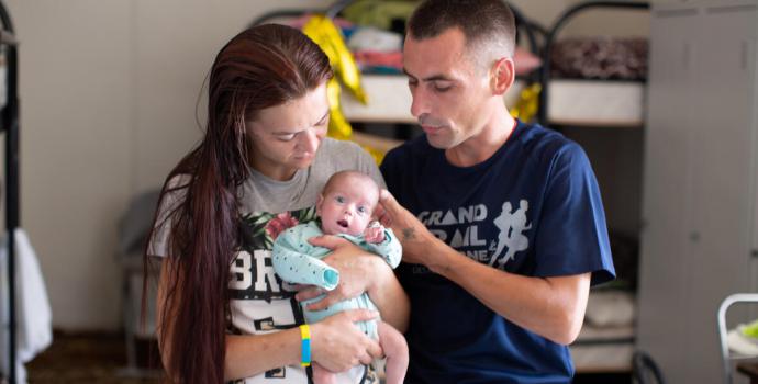 Stress, fear and anxiety for mothers and newborns in Ukraine as more ...