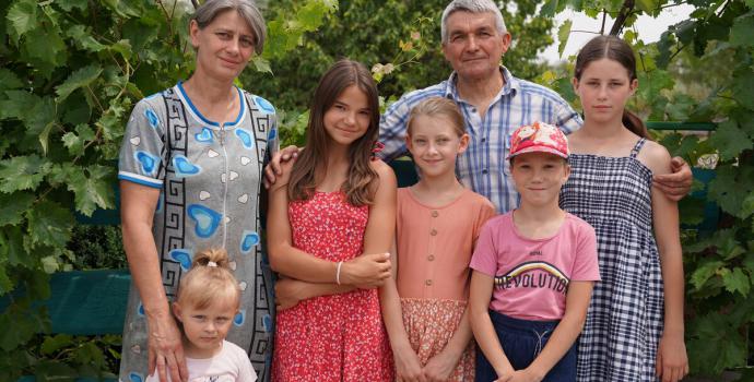 Ukraine: Thousands of children lack safe drinking water as Kakhovka Dam ...