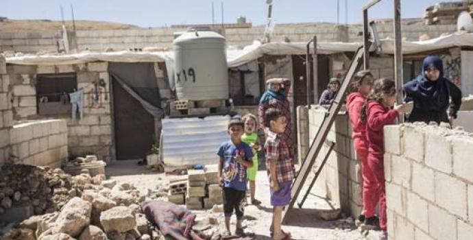 Arsal, Lebanon: Syrian refugee families forced to demolish their own ...